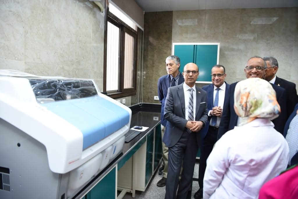 Dr. El-Minshawy Reviews Performance Report of the University Emergency ...